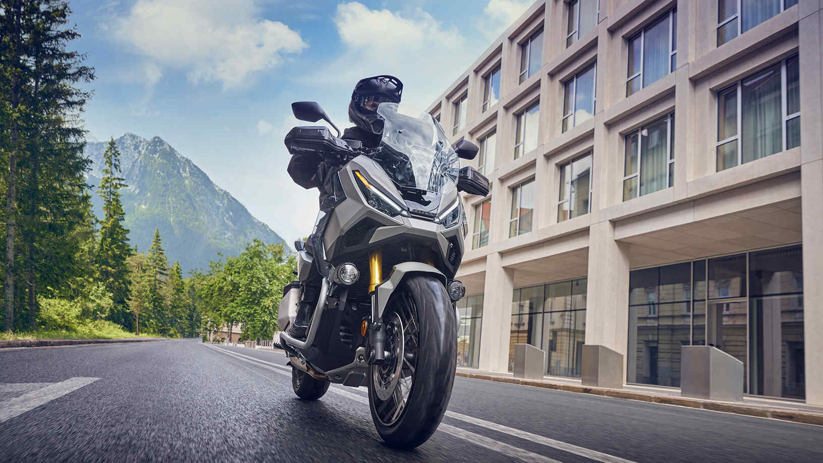 Honda| X-ADV | Adventure | Scooter de aventura versátil